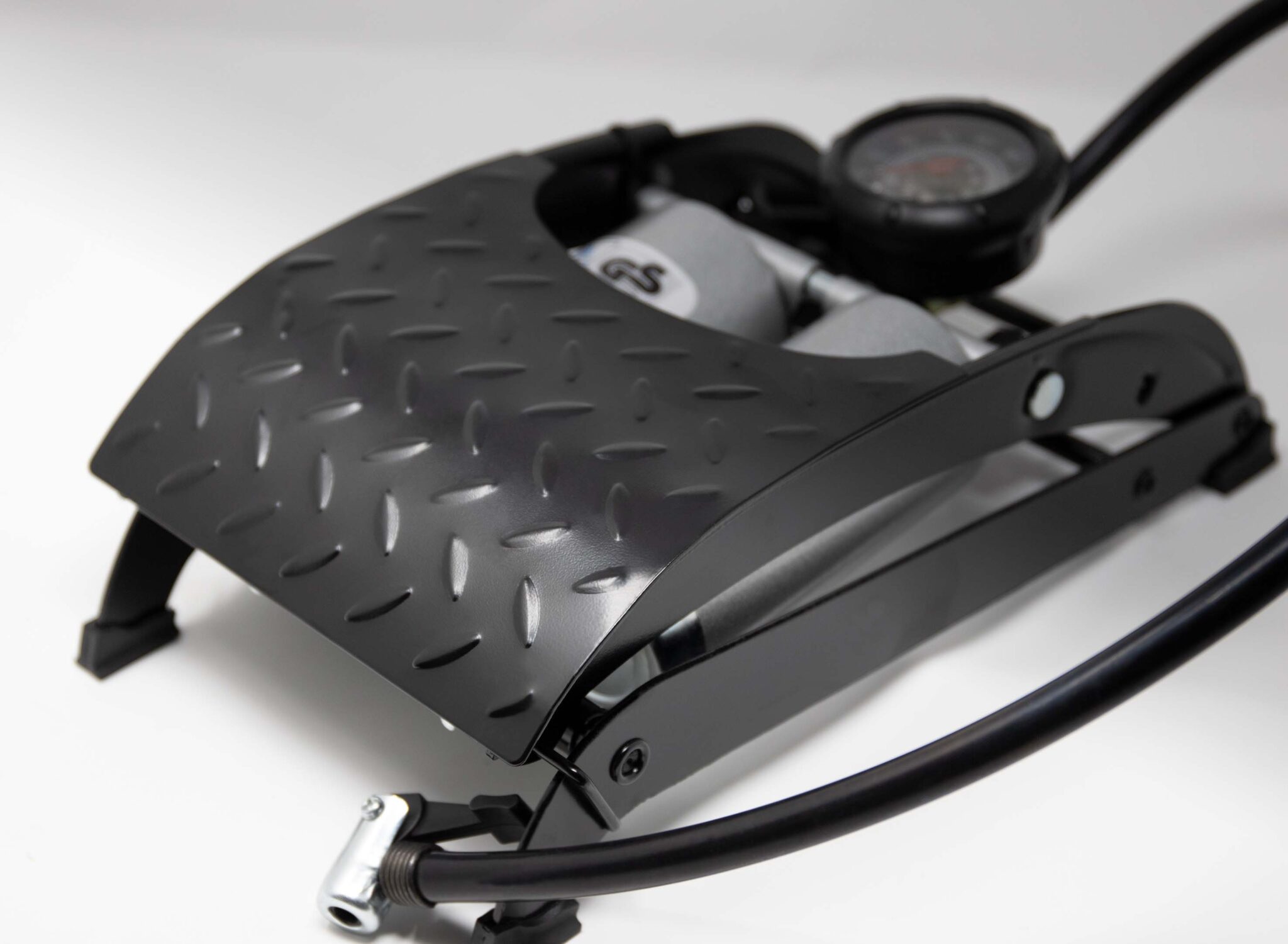 MP791 Double Heavy Duty Foot Pump - Maypole Breakdown Essentials