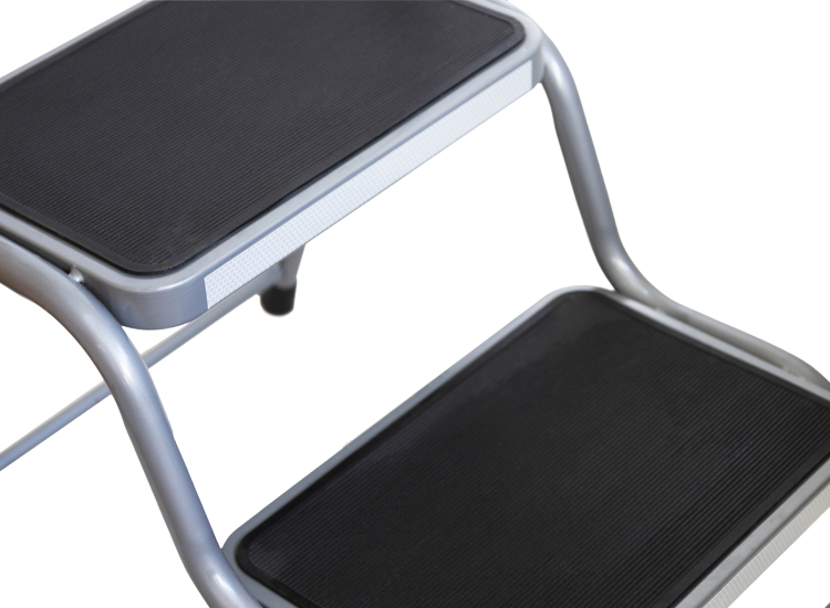 MP5386 Steel Double Caravan Step With Handrail - Maypole